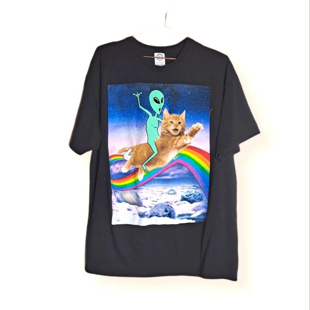 Alien Riding A Farting Cat Over A Rainbow Funny Mens … - Gem